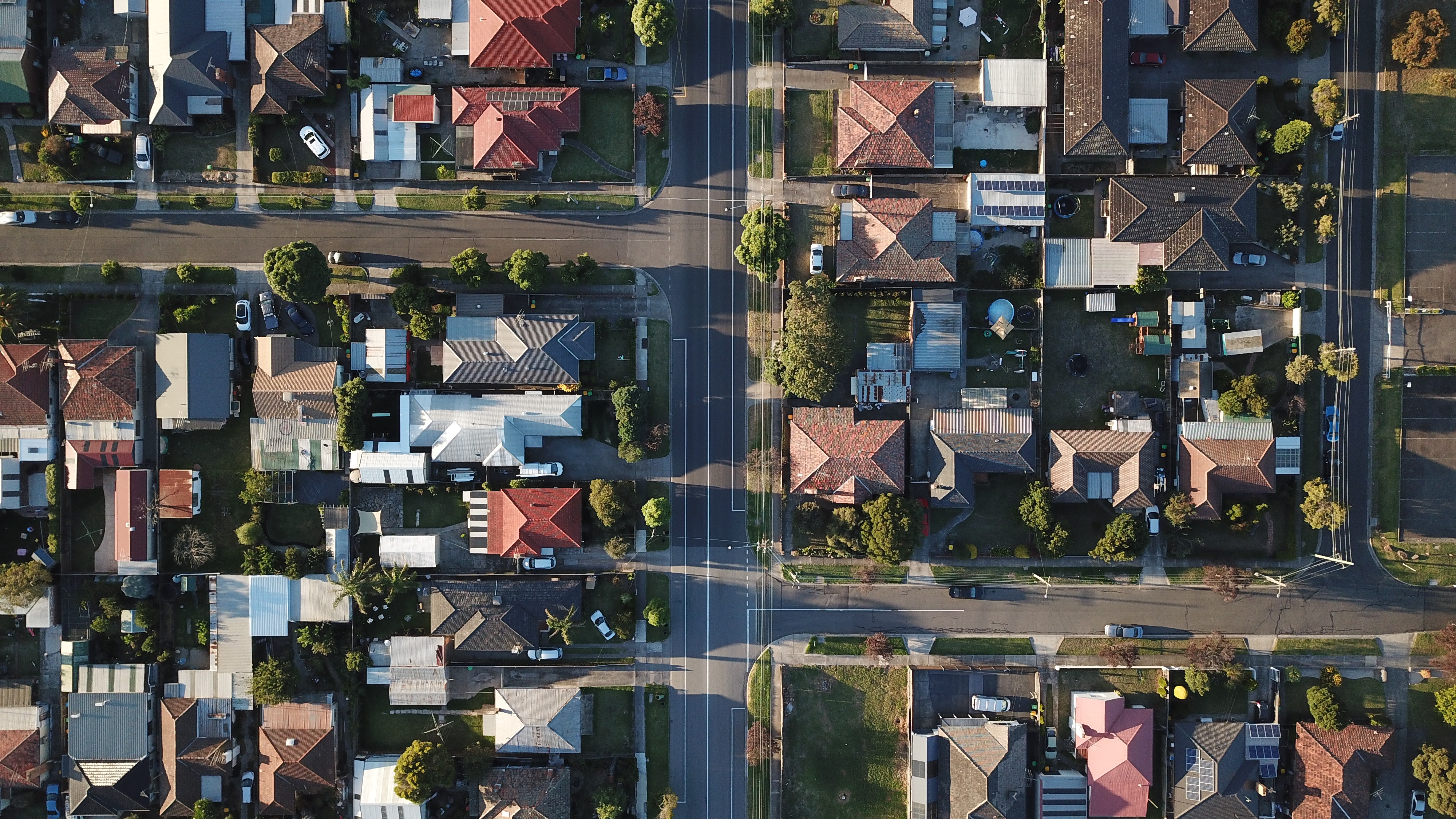 Sustainable Neighborhoods: The Value of the Community • Green Living ...